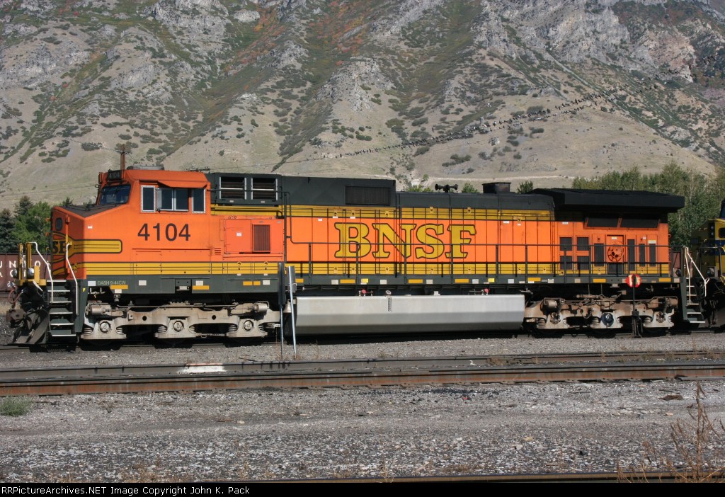 BNSF 4104